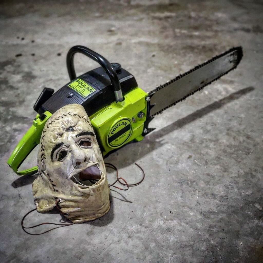 7 Chainsaws Of Leatherface From The Texas Chainsaw Massacre