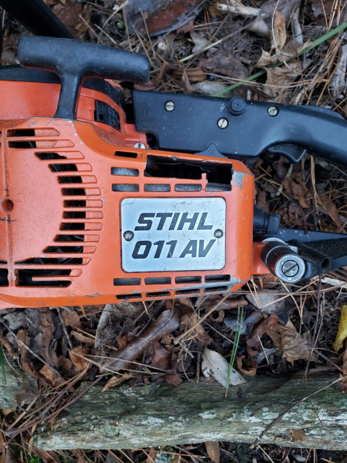 Stihl 011 AV Chainsaw Review 2023: Specs, Features, Price, Years Made