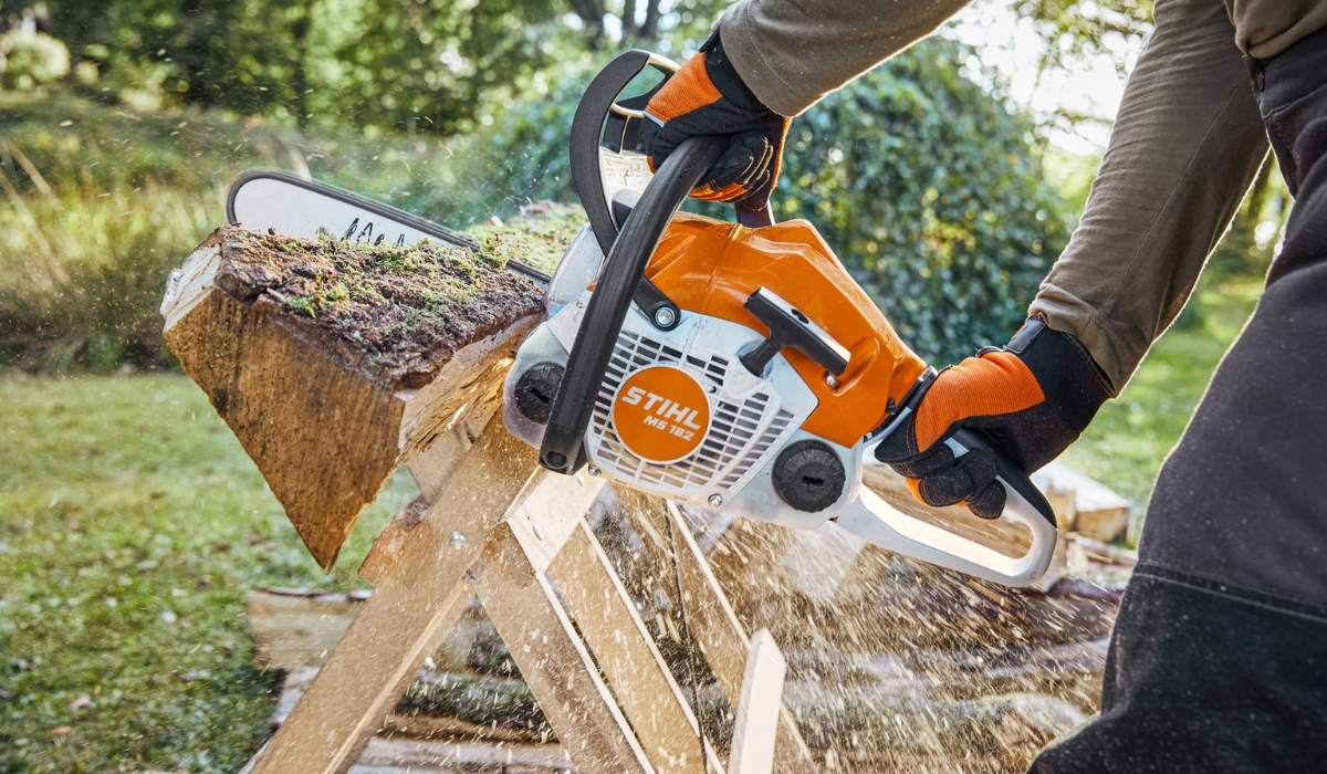 Stihl MSA 140c Chainsaw Reviews: Specs, Price, Alternatives