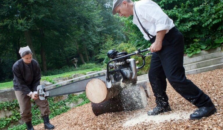 STIHL MS 363 Chainsaw: non-M-Tronic based on the MS 400