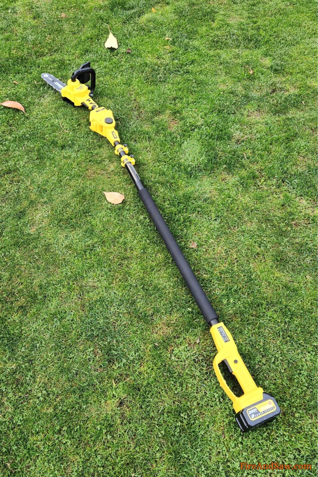IMOUMLIVE 2-in-1 Pole Saw And Mini Chainsaw Review 2023