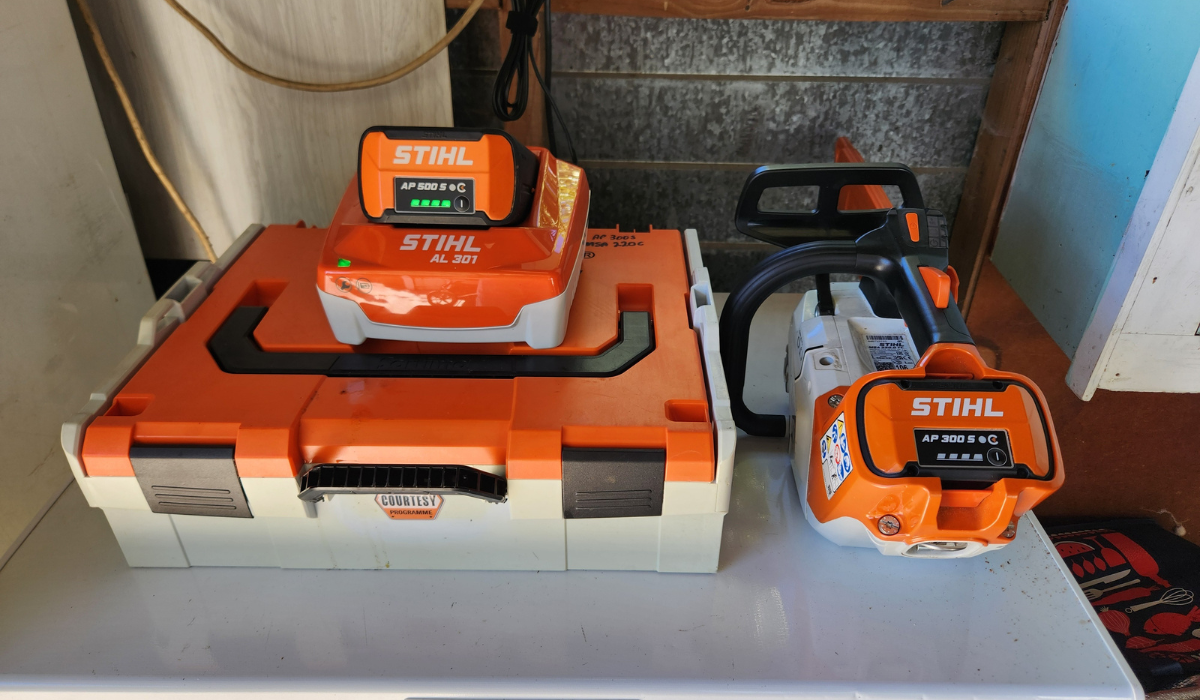 STIHL MS 363 Chainsaw: non-M-Tronic based on the MS 400