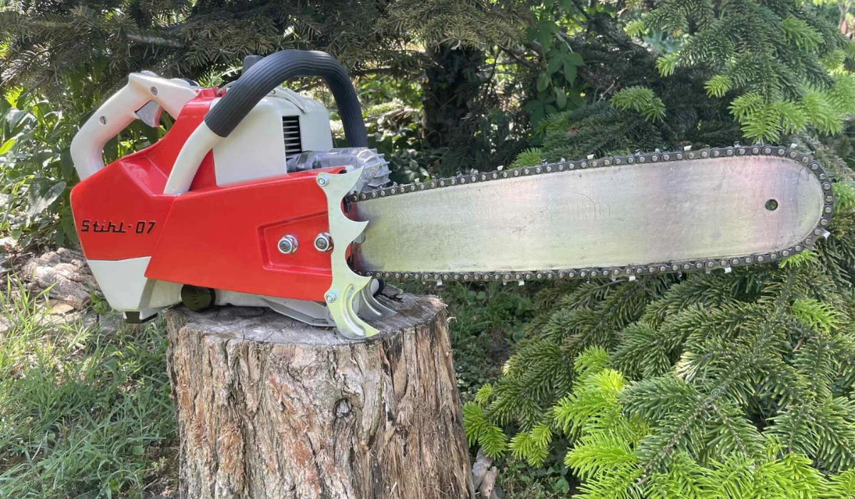 STIHL 07 Chainsaw Overview: Differences Between 07 and 07 S