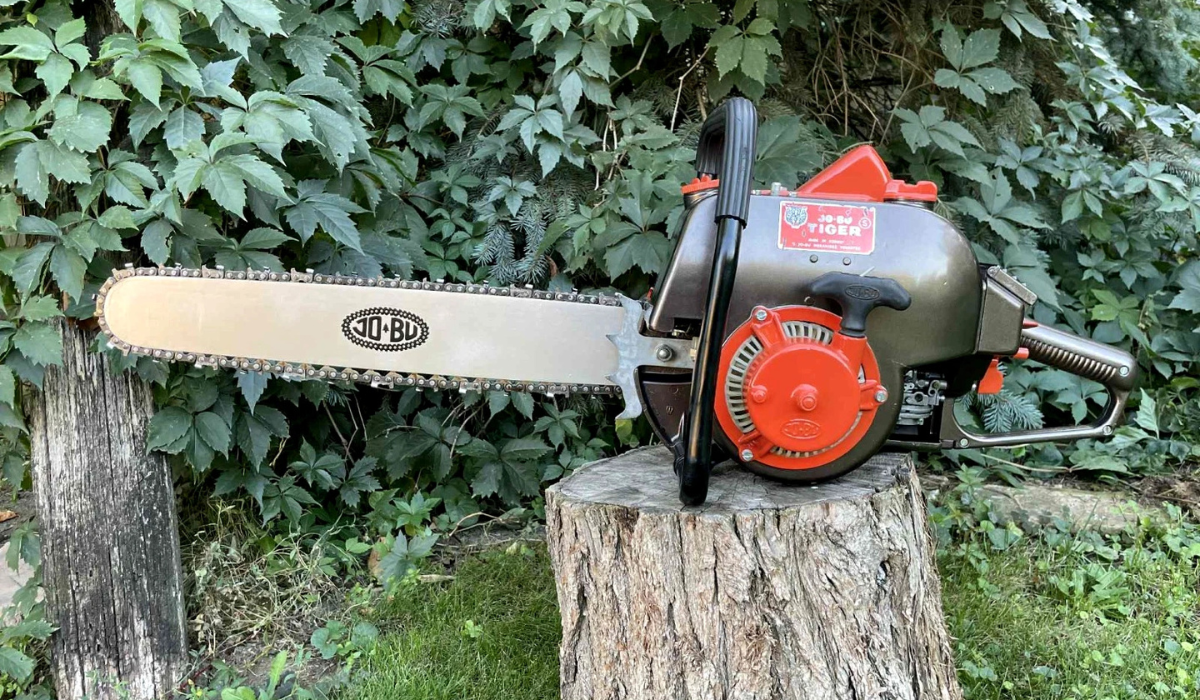 Vintage Jo-Bu D94 Tiger S Chainsaw Restoration and History