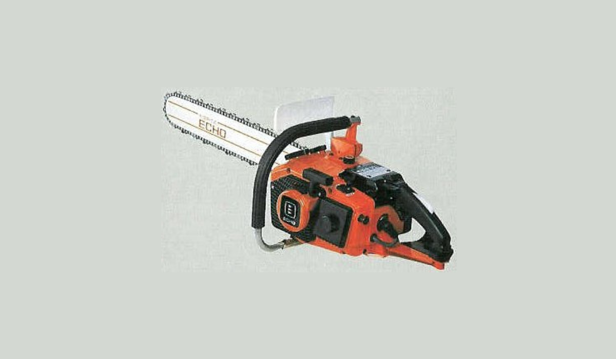 ECHO 452VL Chainsaw Specifications and Features